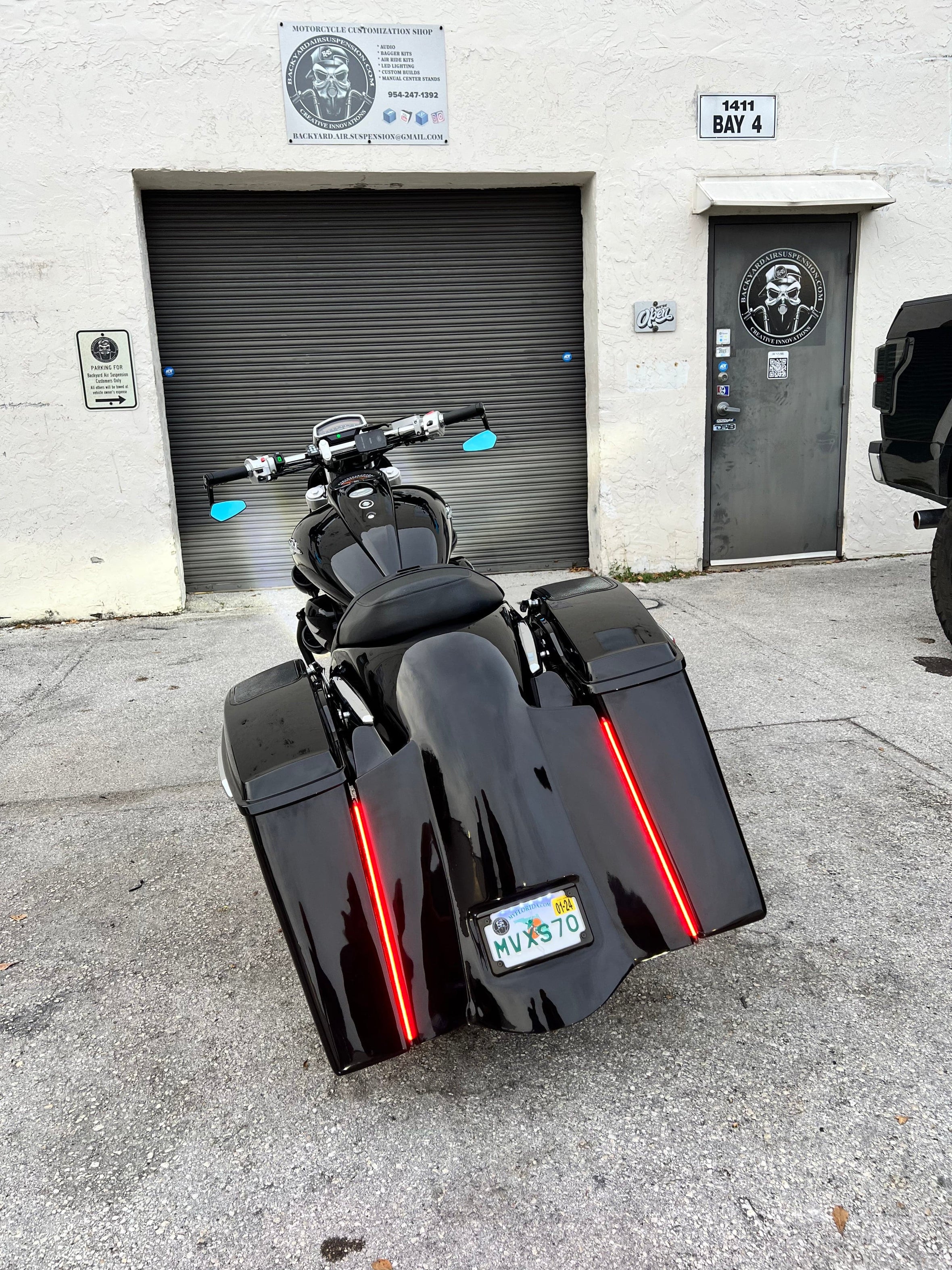 Suzuki M109R Bagger Kit | Backyard Air Suspension & Innovations, LLC.